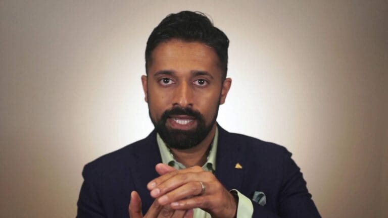 Dentists: What is fremitus and why is it important? - The Dawson Academy